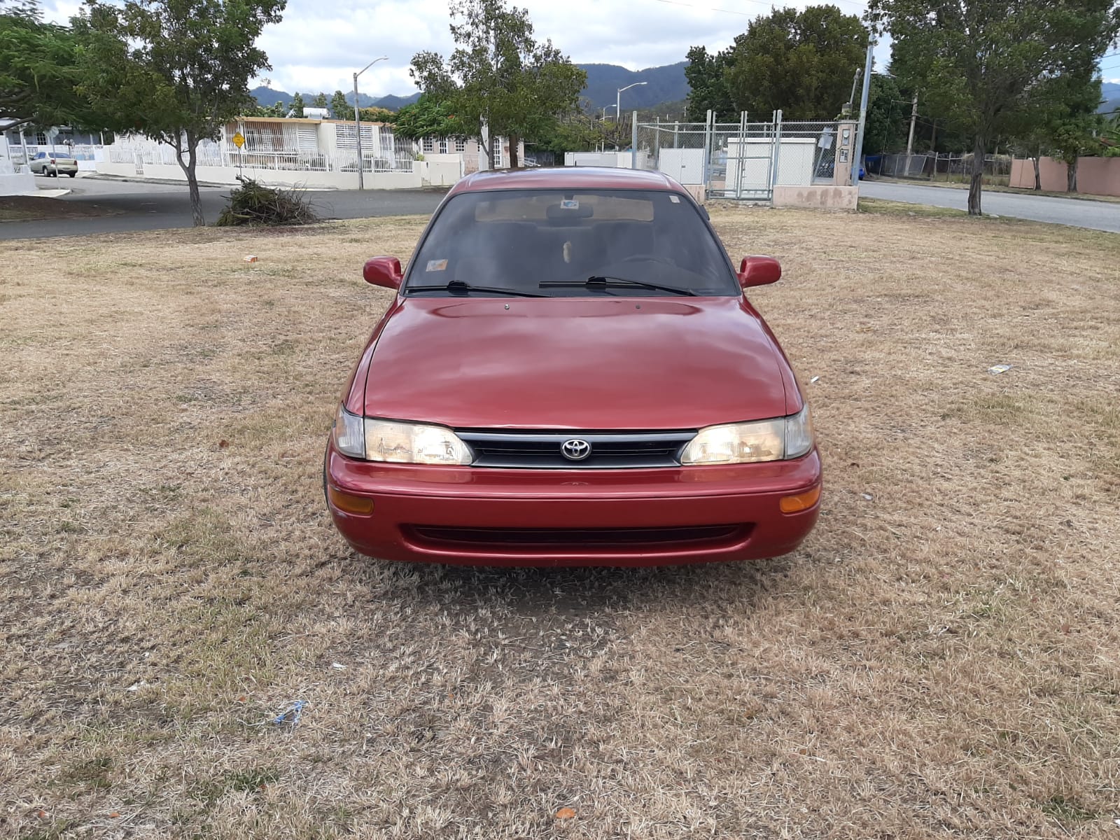 Toyota Corolla año 95 en Ponce, Puerto Rico, - Clasitronicos